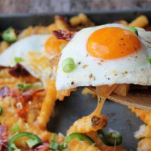 Loaded Breakfast Fries - Foody Schmoody Blog